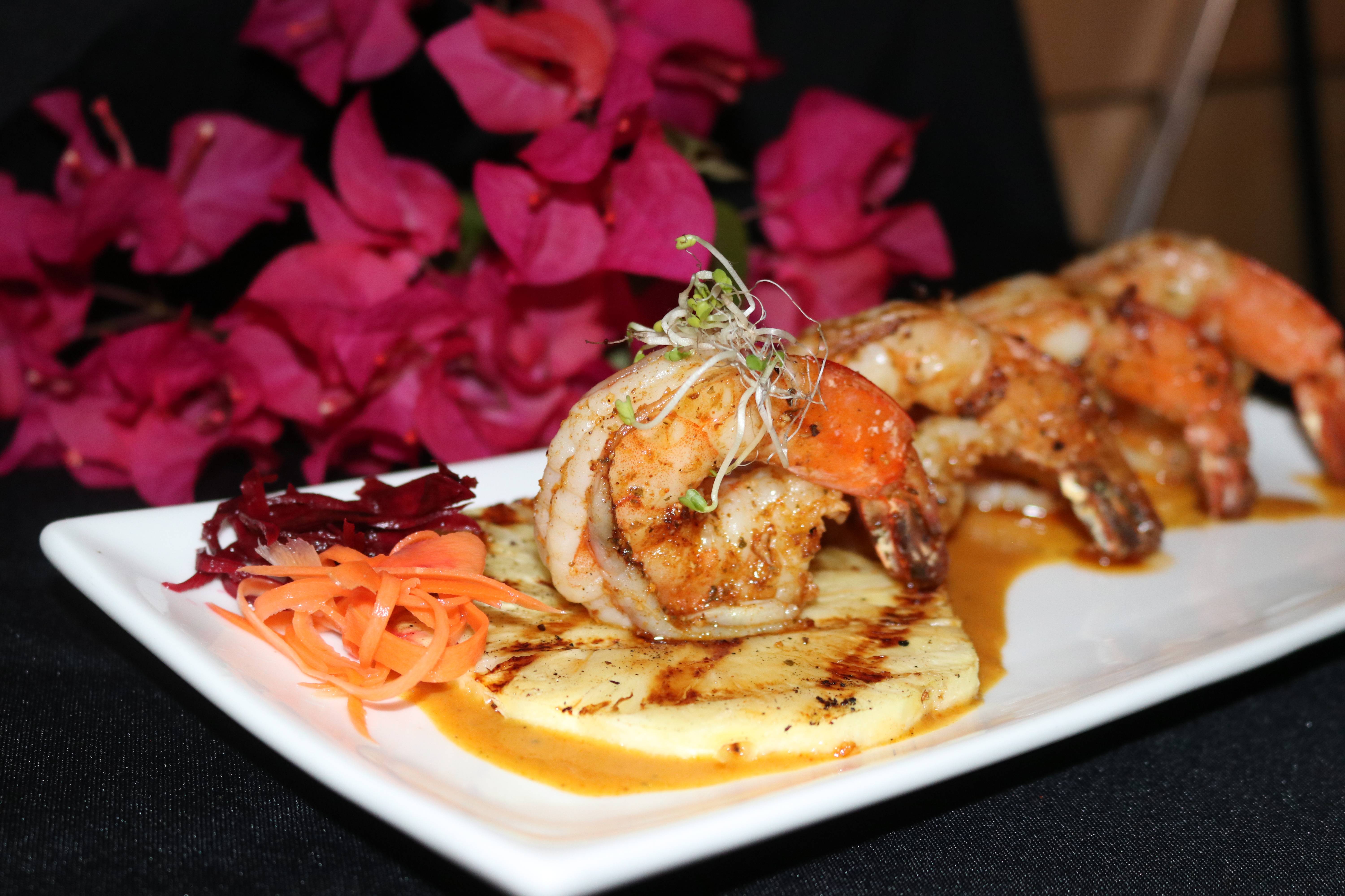 TUGA - Restaurant & Supper Club
